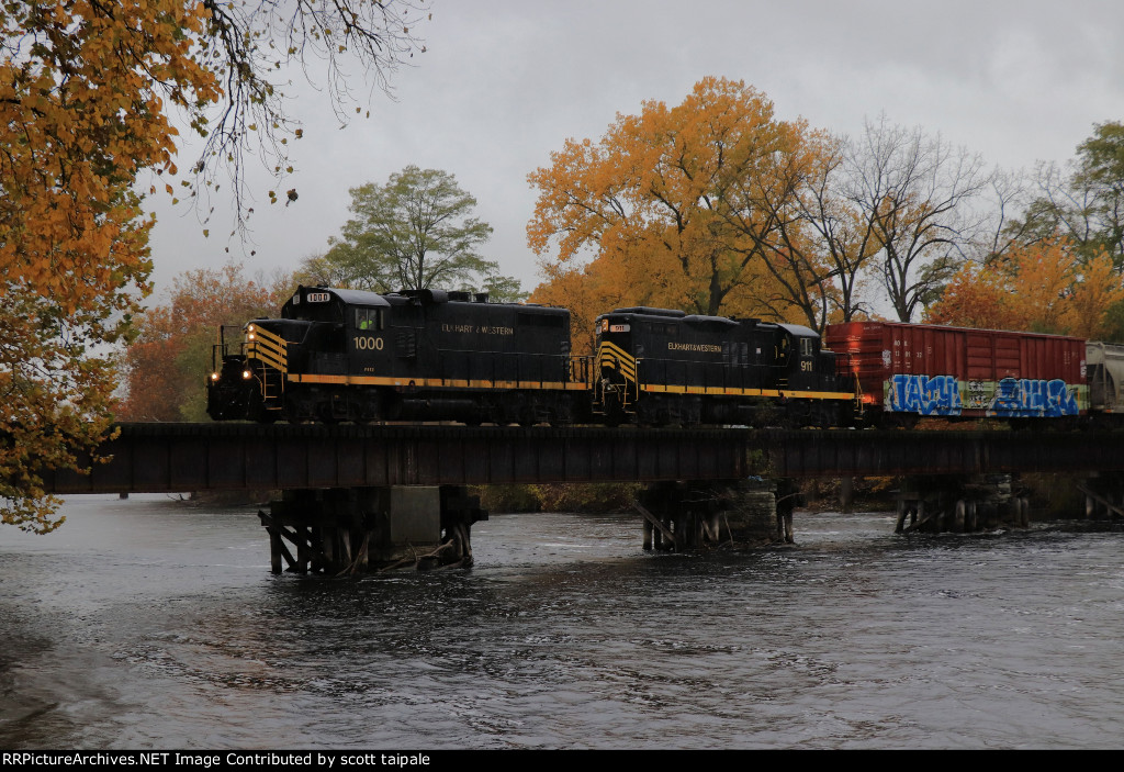 PREX 1000 with PREX 911 cross the St Joseph River in the rain